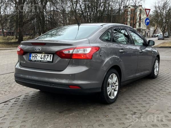 Pelēks Ford Focus 2011 Daugavpils, ar dzinēja tilpumu 1.60 L un nobraukumu 0 tūkst. km par 3350 €, foto 3 vietnē AUTOMOTO.COM.LV