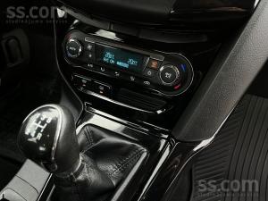 Pelēks Ford Focus 2011 Daugavpils, ar dzinēja tilpumu 1.60 L un nobraukumu 0 tūkst. km par 3350 €, foto 10 vietnē AUTOMOTO.COM.LV