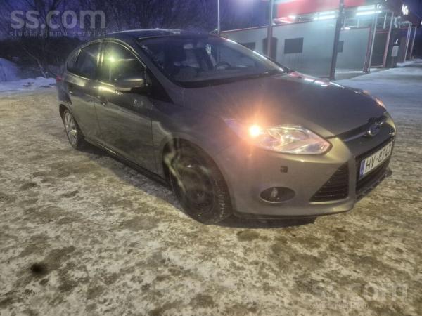 Grey Ford Focus 2012 in Daugavpils, with an engine capacity of 1.60 L and mileage of 368 thousand km for 1480 €, photo 2 on AUTOMOTO.COM.LV