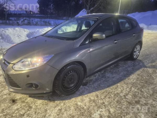 Grey Ford Focus 2012 in Daugavpils, with an engine capacity of 1.60 L and mileage of 368 thousand km for 1480 €, photo 7 on AUTOMOTO.COM.LV