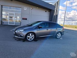 Grey Ford Focus 2012 in Vilnius, with an engine capacity of 2.00 L and mileage of 138 thousand km for 3300 €, photo  on AUTOMOTO.COM.LV