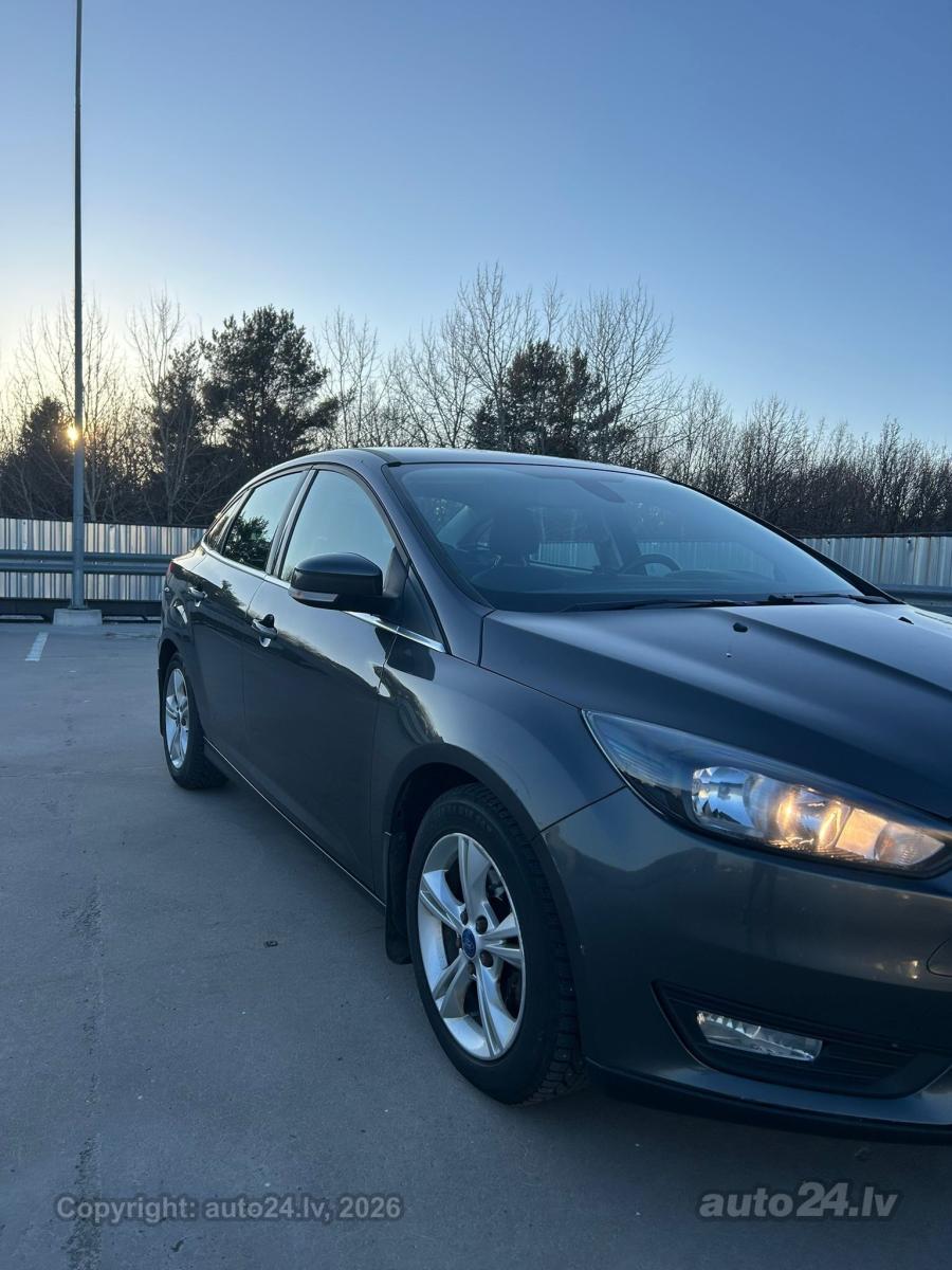 Grey Ford Focus 2015 in Tallinn, with an engine capacity of 1.00 L and mileage of 175 thousand km for 4900 €, photo 9 on AUTOMOTO.COM.LV