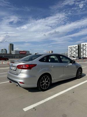 Grey Ford Focus 2015 in Vilnius, with an engine capacity of 2.00 L and mileage of 105 thousand km for 4700 €, photo 8 on AUTOMOTO.COM.LV