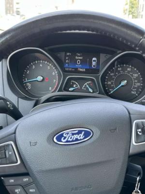 Grey Ford Focus 2015 in Vilnius, with an engine capacity of 2.00 L and mileage of 105 thousand km for 4700 €, photo 11 on AUTOMOTO.COM.LV