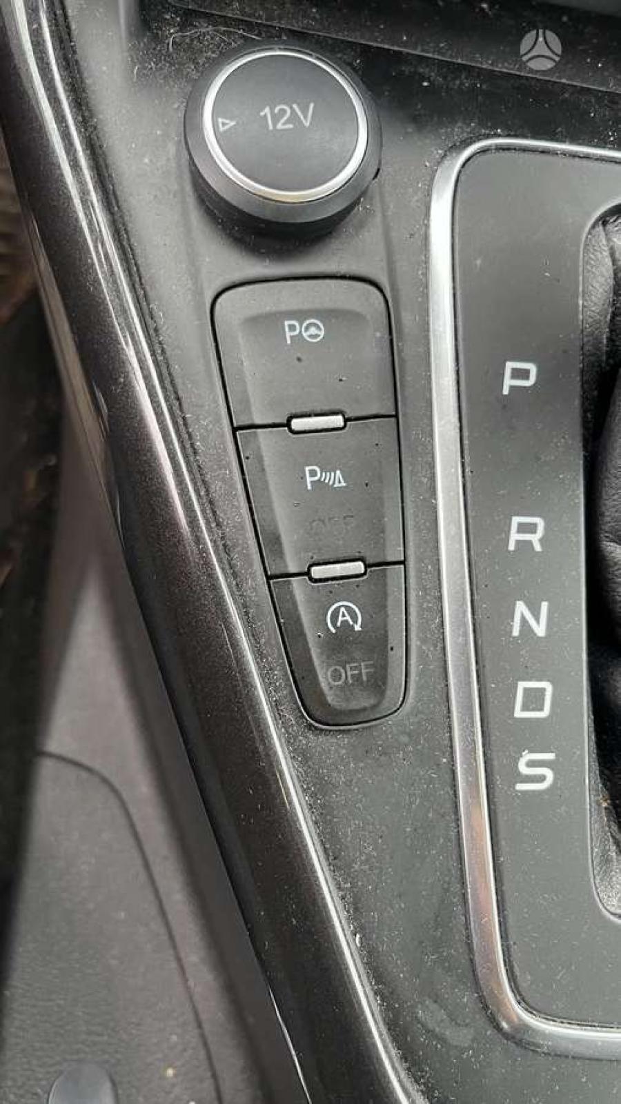 Grey Ford Focus 2017 in Vilnius, with an engine capacity of 1.00 L and mileage of 127 thousand km for 3600 €, photo 9 on AUTOMOTO.COM.LV