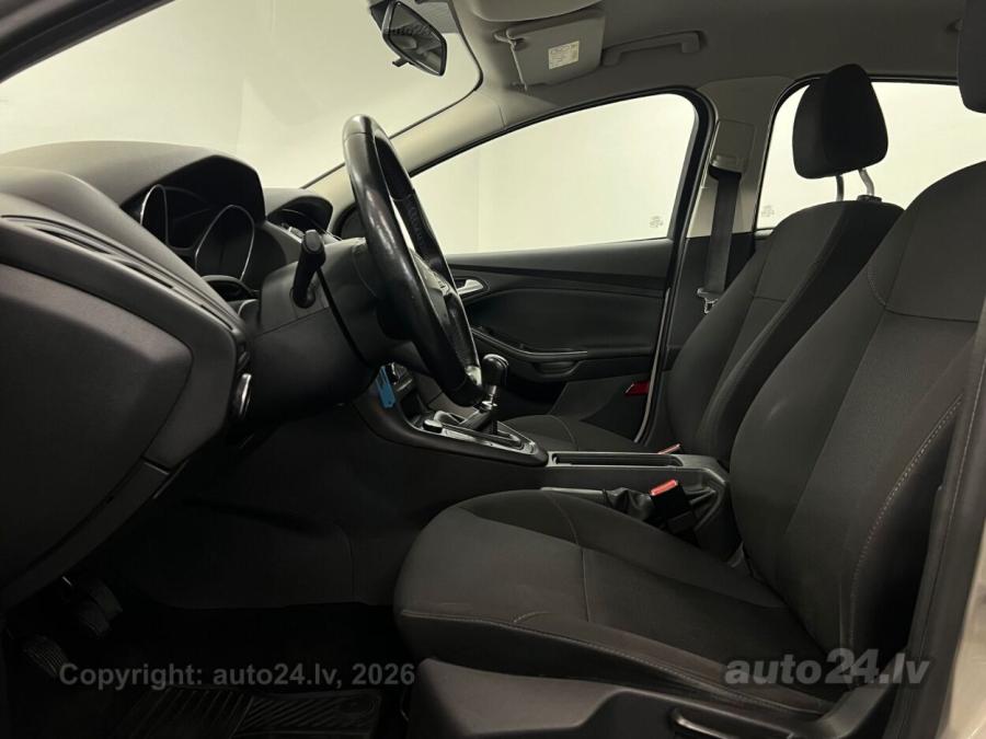 Pelēks Ford Focus 2018 Pērnava, ar dzinēja tilpumu 1.50 L un nobraukumu 254 tūkst. km par 6490 €, foto 9 vietnē AUTOMOTO.COM.LV