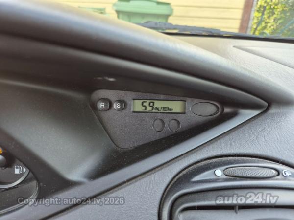 Pelēks Ford Focus 2002 Tallina, ar dzinēja tilpumu 1.80 L un nobraukumu 278 tūkst. km par 850 €, foto 7 vietnē AUTOMOTO.COM.LV