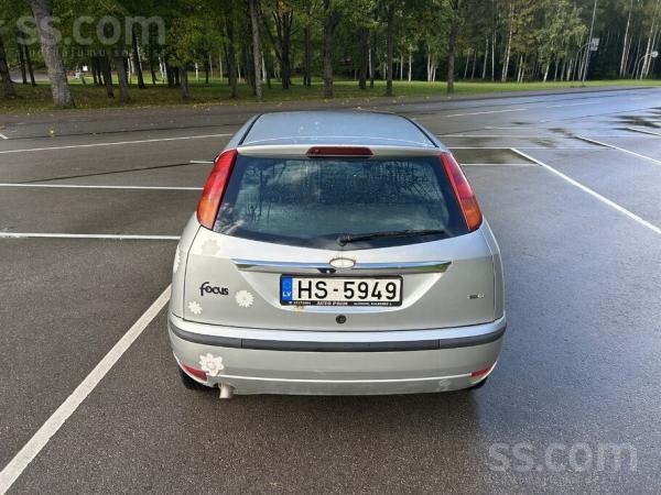 Ford Focus 2002 AlÅ«ksne vietnÄ PelÄks Ford Focus 2002 AlÅ«ksne, ar dzinÄja tilpumu 1.80 L un nobraukumu 0 tÅ«kst. km par 450 ā¬, foto 9 vietnÄ AUTOMOTO.COM.LV