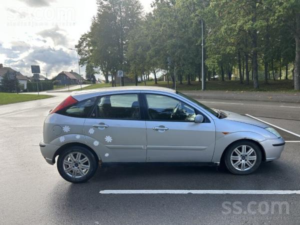 Ford Focus 2002 AlÅ«ksne vietnÄ PelÄks Ford Focus 2002 AlÅ«ksne, ar dzinÄja tilpumu 1.80 L un nobraukumu 0 tÅ«kst. km par 450 ā¬, foto 11 vietnÄ AUTOMOTO.COM.LV