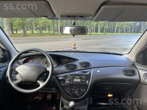 Серый Форд Фокус 2002 в Алуксне, объемом двигателя 1.80 л и пробегом 0 тыс. км за 450 €, фото 23 на AUTOMOTO.COM.LV