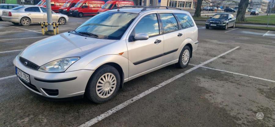 Pelēks Ford Focus 2003 Klaipėda, ar dzinēja tilpumu 1.80 L un nobraukumu 270 tūkst. km par 1050 €, foto 16 vietnē AUTOMOTO.COM.LV