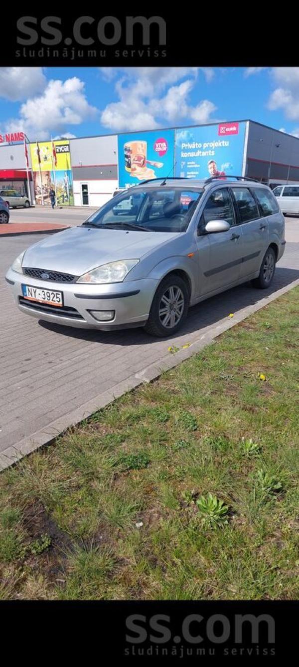 Grey Ford Focus 2005 in Riga, with an engine capacity of 1.80 L and mileage of 269 thousand km for 1000 €, photo 1 on AUTOMOTO.COM.LV