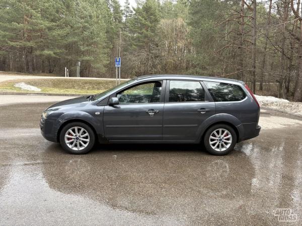 Grey Ford Focus 2005 in Anyksciai, with an engine capacity of 1.60 L and mileage of 321 thousand km for 980 €, photo 3 on AUTOMOTO.COM.LV