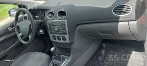 Pelēks Ford Focus 2005 Talsi, ar dzinēja tilpumu 1.70 L un nobraukumu 0 tūkst. km par 800 €, foto 4 vietnē AUTOMOTO.COM.LV