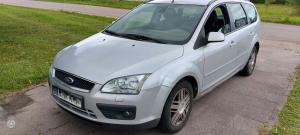 Grey Ford Focus 2005 in Vilnius, with an engine capacity of 1.60 L and mileage of 164 thousand km for 700 €, photo  on AUTOMOTO.COM.LV