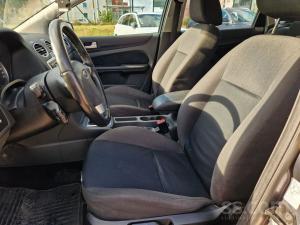 Grey Ford Focus 2005 in Liepaja, with an engine capacity of 1.60 L and mileage of 345 thousand km for 1490 €, photo 9 on AUTOMOTO.COM.LV