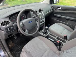 Grey Ford Focus 2006 in Tallinn, with an engine capacity of 1.60 L and mileage of 253 thousand km for 1790 €, photo 11 on AUTOMOTO.COM.LV