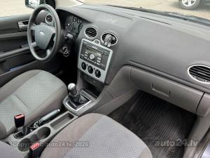 Grey Ford Focus 2006 in Tallinn, with an engine capacity of 1.60 L and mileage of 253 thousand km for 1790 €, photo 14 on AUTOMOTO.COM.LV