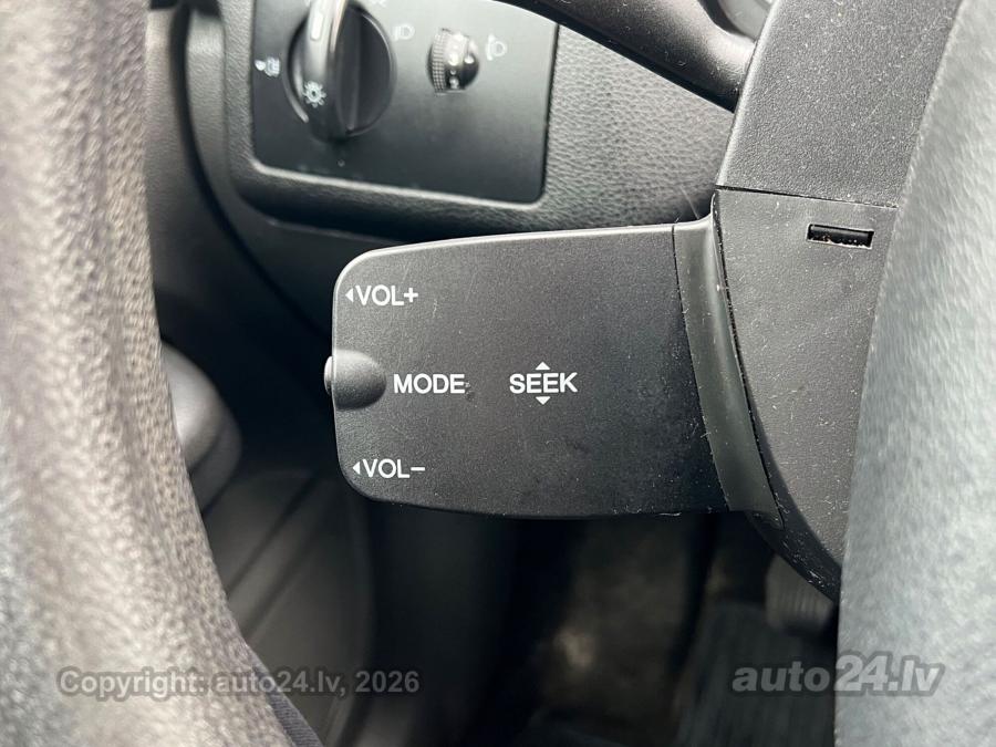 Grey Ford Focus 2006 in Tallinn, with an engine capacity of 1.60 L and mileage of 253 thousand km for 1790 €, photo 23 on AUTOMOTO.COM.LV