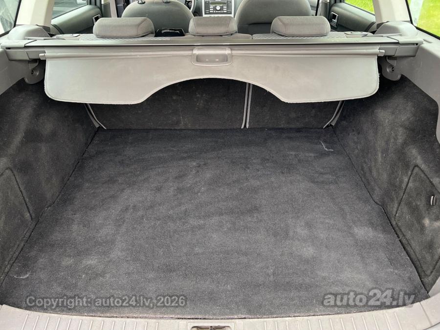 Grey Ford Focus 2006 in Tallinn, with an engine capacity of 1.60 L and mileage of 253 thousand km for 1790 €, photo 27 on AUTOMOTO.COM.LV