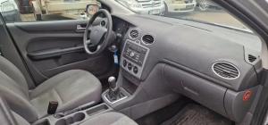 Pelēks Ford Focus 2006 Valmiera, ar dzinēja tilpumu 1.80 L un nobraukumu 308 tūkst. km par 850 €, foto 10 vietnē AUTOMOTO.COM.LV