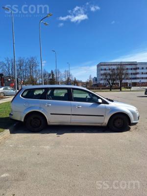 Pelēks Ford Focus 2007 Tukums, ar dzinēja tilpumu 1.60 L un nobraukumu 367 tūkst. km par 480 €, foto 3 vietnē AUTOMOTO.COM.LV