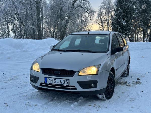 Grey Ford Focus 2007 in Vilnius, with an engine capacity of 1.60 L and mileage of 270 thousand km for 599 €, photo 4 on AUTOMOTO.COM.LV