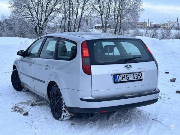 Grey Ford Focus 2007 in Vilnius, with an engine capacity of 1.60 L and mileage of 270 thousand km for 599 €, photo 7 on AUTOMOTO.COM.LV