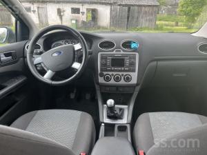 Grey Ford Focus 2007 in Gulbene, with an engine capacity of 1.60 L and mileage of 341 thousand km for 300 €, photo 3 on AUTOMOTO.COM.LV