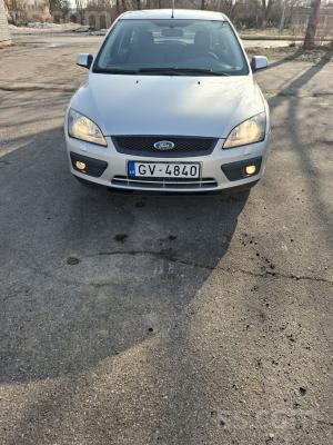 Pelēks Ford Focus 2007 Tukums, ar dzinēja tilpumu 1.60 L un nobraukumu 392 tūkst. km par 990 €, foto 3 vietnē AUTOMOTO.COM.LV