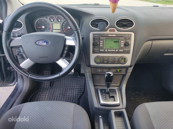 Pelēks Ford Focus 2007 Tallina, ar dzinēja tilpumu 1.60 L un nobraukumu 307 tūkst. km par 1950 €, foto 5 vietnē AUTOMOTO.COM.LV