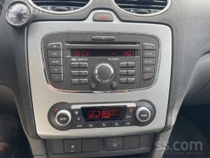 Grey Ford Focus 2007 in Limbazi, with an engine capacity of 1.60 L and mileage of 270 thousand km for 1000 €, photo 10 on AUTOMOTO.COM.LV