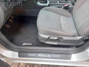 Pelēks Ford Focus 2007 Ventspils, ar dzinēja tilpumu 2.00 L un nobraukumu 345 tūkst. km par 1700 €, foto 13 vietnē AUTOMOTO.COM.LV