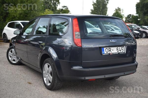 Grey Ford Focus 2007 in Kuldiga, with an engine capacity of 1.60 L and mileage of 0 thousand km for 3350 €, photo 3 on AUTOMOTO.COM.LV