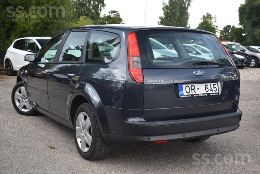 Grey Ford Focus 2007 in Kuldiga, with an engine capacity of 1.60 L and mileage of 0 thousand km for 3350 €, photo 4 on AUTOMOTO.COM.LV