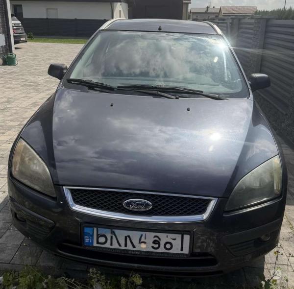 Pelēks Ford Focus 2007 Viļņa, ar dzinēja tilpumu 1.60 L un nobraukumu 420 tūkst. km par 1150 €, foto 1 vietnē AUTOMOTO.COM.LV