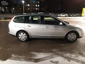 Pelēks Ford Focus 2008 Kauņa, ar dzinēja tilpumu 1.60 L un nobraukumu 250 tūkst. km par 370 €, foto 8 vietnē AUTOMOTO.COM.LV