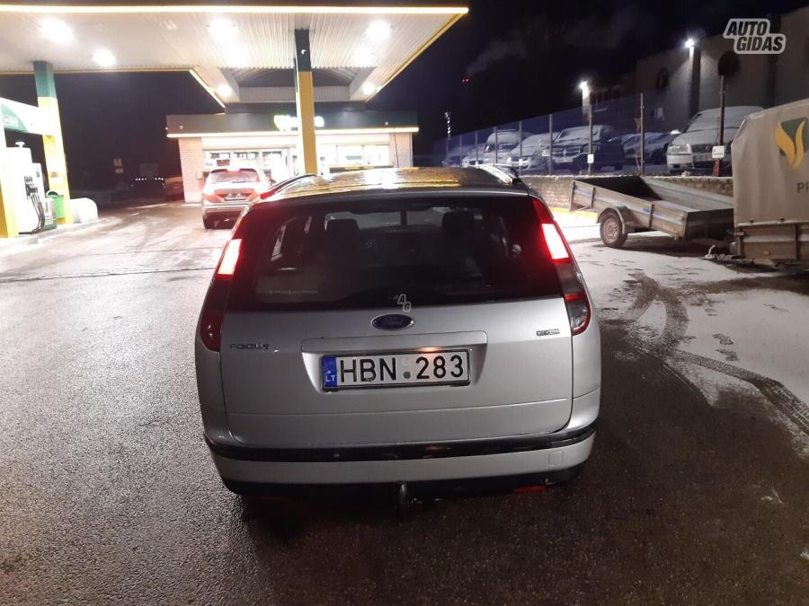 Pelēks Ford Focus 2008 Kauņa, ar dzinēja tilpumu 1.60 L un nobraukumu 250 tūkst. km par 370 €, foto 11 vietnē AUTOMOTO.COM.LV