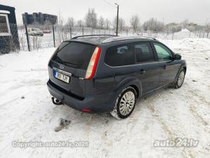 Pelēks Ford Focus 2008 Tallina, ar dzinēja tilpumu 2.00 L un nobraukumu 374 tūkst. km par 1800 €, foto 3 vietnē AUTOMOTO.COM.LV