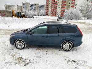 Pelēks Ford Focus 2008 Tallina, ar dzinēja tilpumu 2.00 L un nobraukumu 374 tūkst. km par 1800 €, foto 5 vietnē AUTOMOTO.COM.LV
