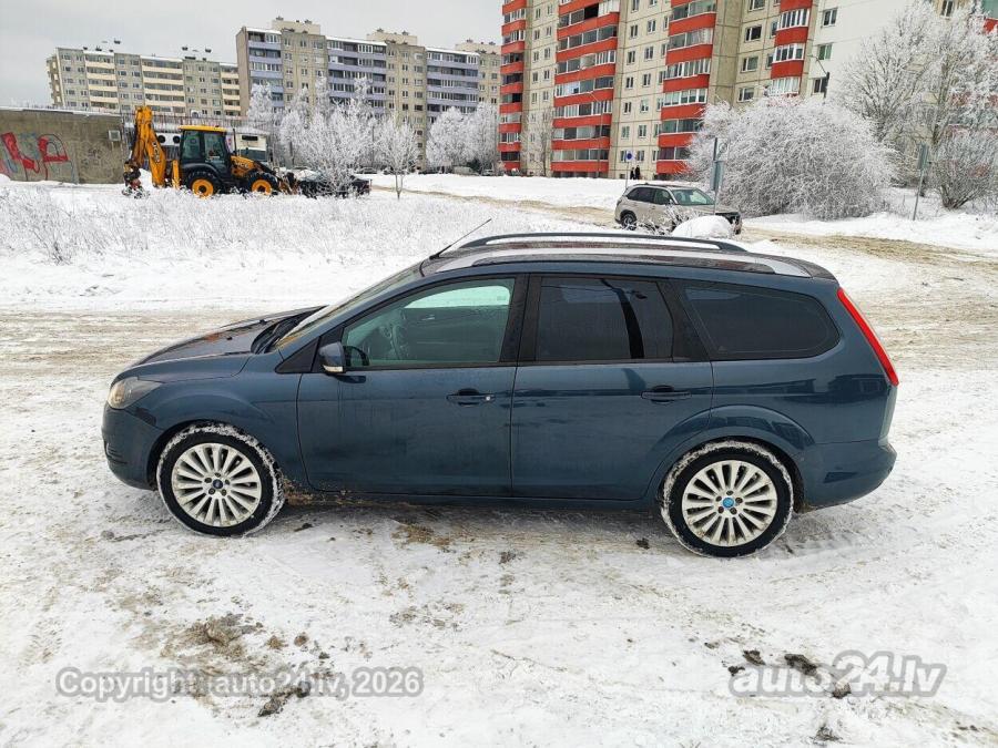 Pelēks Ford Focus 2008 Tallina, ar dzinēja tilpumu 2.00 L un nobraukumu 374 tūkst. km par 1800 €, foto 5 vietnē AUTOMOTO.COM.LV