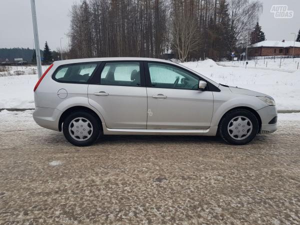 Pelēks Ford Focus 2008 Viļņa, ar dzinēja tilpumu 1.60 L un nobraukumu 341 tūkst. km par 1099 €, foto 3 vietnē AUTOMOTO.COM.LV