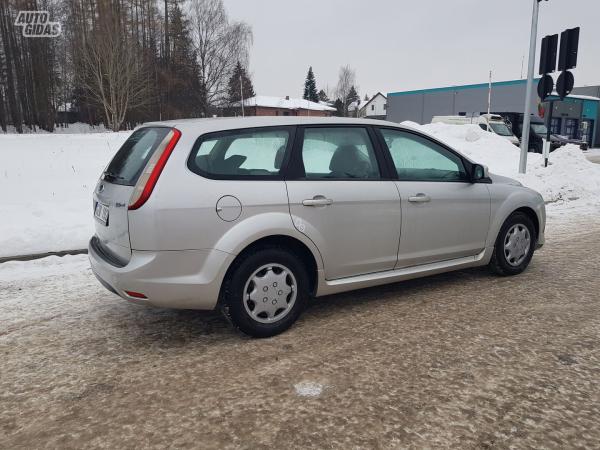 Pelēks Ford Focus 2008 Viļņa, ar dzinēja tilpumu 1.60 L un nobraukumu 341 tūkst. km par 1099 €, foto 4 vietnē AUTOMOTO.COM.LV