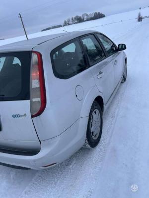 Grey Ford Focus 2008 in Prienai, with an engine capacity of 1.60 L and mileage of 346 thousand km for 1650 €, photo 4 on AUTOMOTO.COM.LV