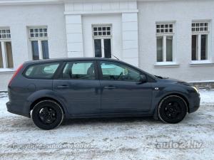 Grey Ford Focus 2008 in Tallinn, with an engine capacity of 1.60 L and mileage of 220 thousand km for 1200 €, photo 4 on AUTOMOTO.COM.LV