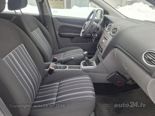 Grey Ford Focus 2008 in Tartu, with an engine capacity of 1.60 L and mileage of 289 thousand km for 2490 €, photo 8 on AUTOMOTO.COM.LV