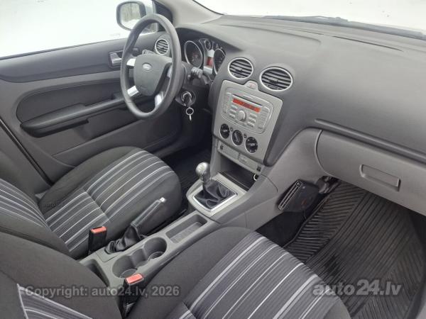 Grey Ford Focus 2008 in Tartu, with an engine capacity of 1.60 L and mileage of 289 thousand km for 2490 €, photo 9 on AUTOMOTO.COM.LV