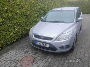 Pelēks Ford Focus 2008 Pērnava, ar dzinēja tilpumu 1.60 L un nobraukumu 478 tūkst. km par 1800 €, foto  vietnē AUTOMOTO.COM.LV