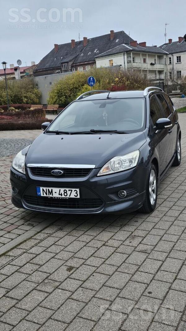Pelēks Ford Focus 2008 Talsi, ar dzinēja tilpumu 1.60 L un nobraukumu 196 tūkst. km par 2590 €, foto 1 vietnē AUTOMOTO.COM.LV