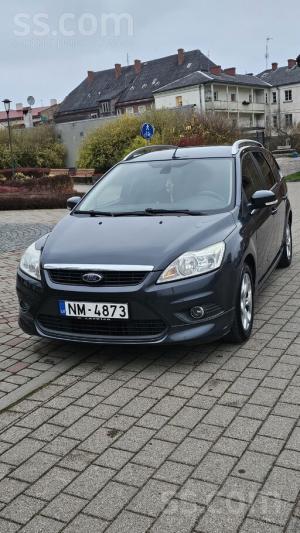 Pelēks Ford Focus 2008 Talsi, ar dzinēja tilpumu 1.60 L un nobraukumu 196 tūkst. km par 2590 €, foto  vietnē AUTOMOTO.COM.LV